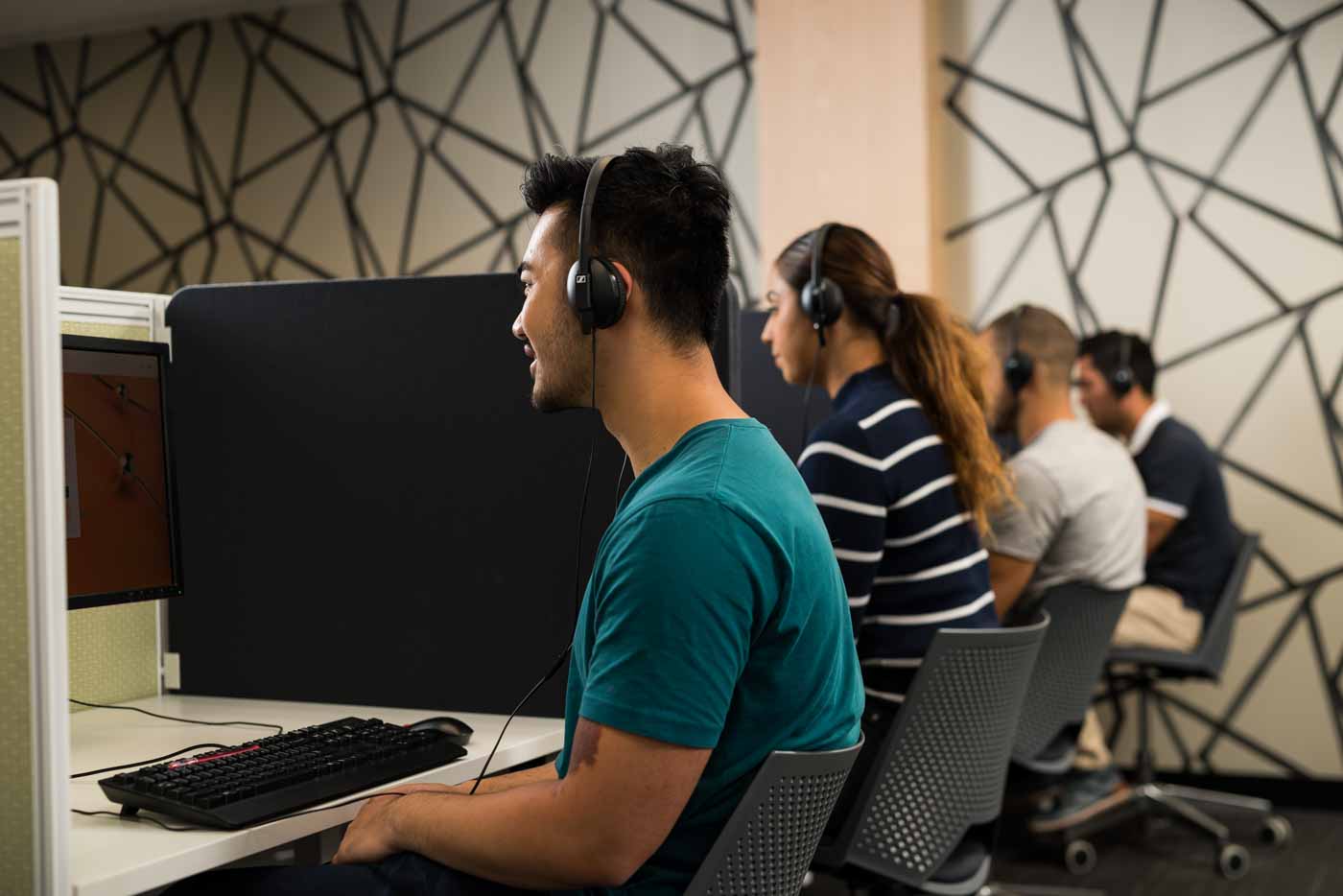 IELTS on computer vs IELTS on paper: Which test is better for me?